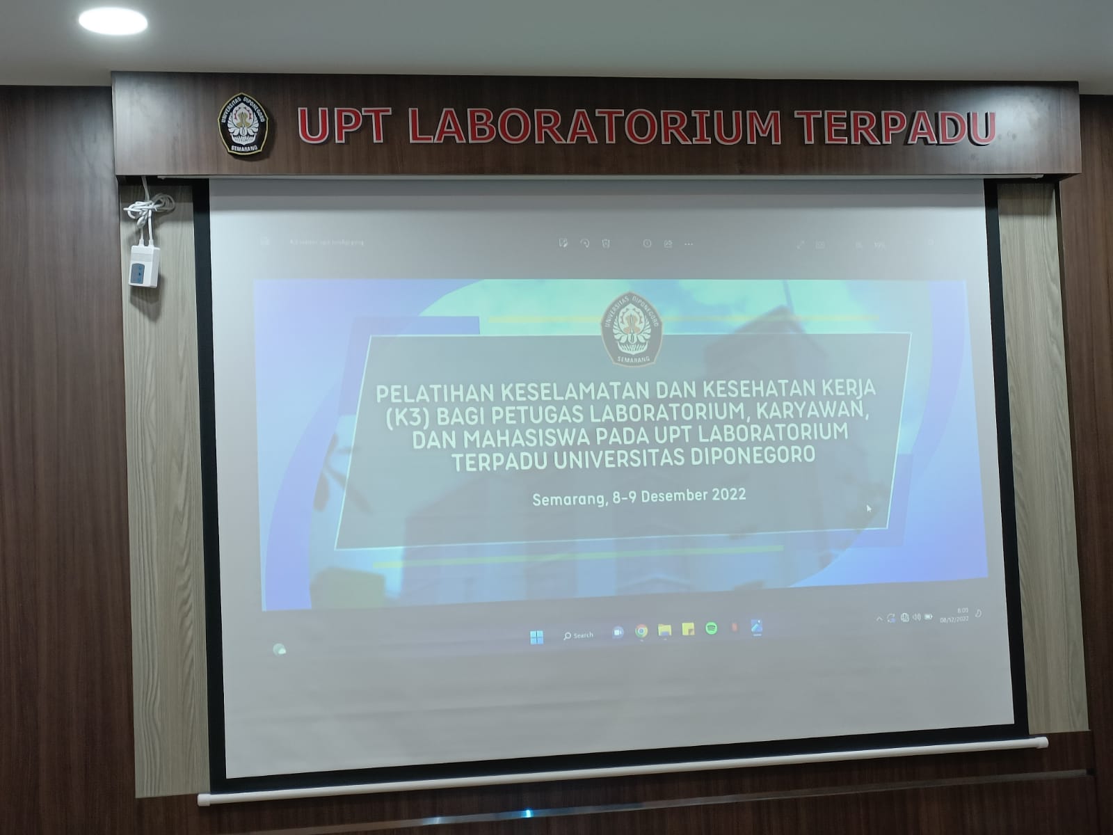 Pelatihan Keselamatan dan Kesehatan Kerja (K3) Laboratorium dan ...